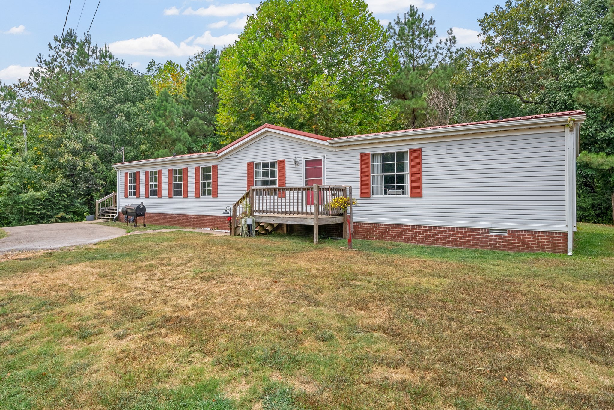 242 Barn Circle Road, Big Rock, TN 37023 | 2991895 | Benchmark Realty, LLC