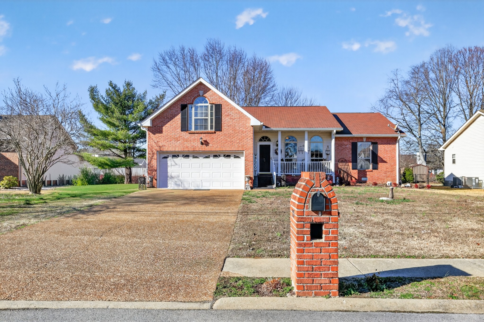 105 Hunterwood Drive, White House, TN 37188 | 3093426 | Benchmark ...