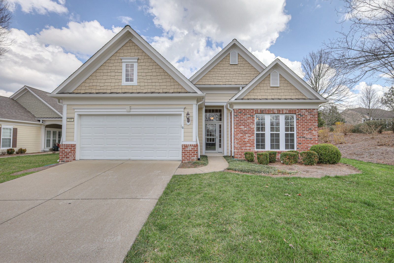 Benchmark Realty, LLC